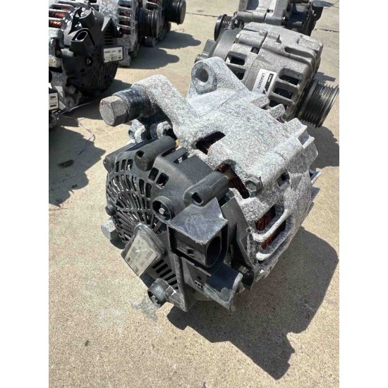 Alternator 1.6 Volvo V40 30659390
